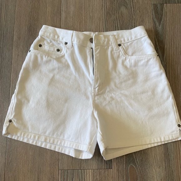 bill blass | Shorts | Vintage White High Rise Shorts | Poshmark